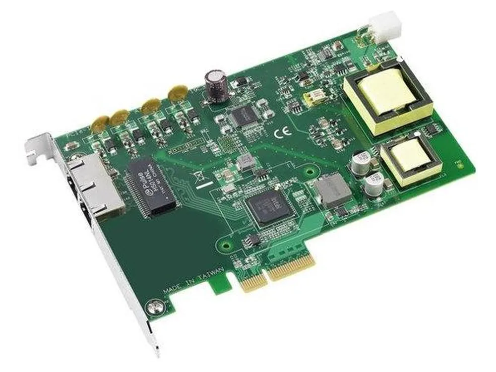Advantech Interface Card PCIE-1672 | Basler AG